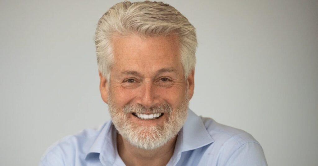 Dr Douglas Howard Net Worth 2025 : Age, Height and Family - Ragdoll cute